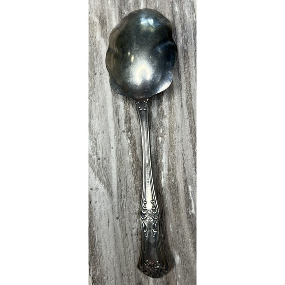 Dining | Vintage Collectible Silver Co Scalloped Spoon Flatware Utensil ...